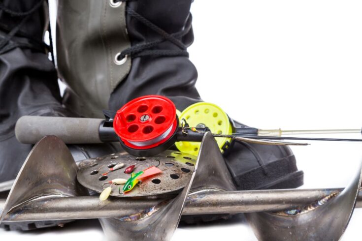 37 Different Ice Fishing Accessories - Ultimate List - FishBaron